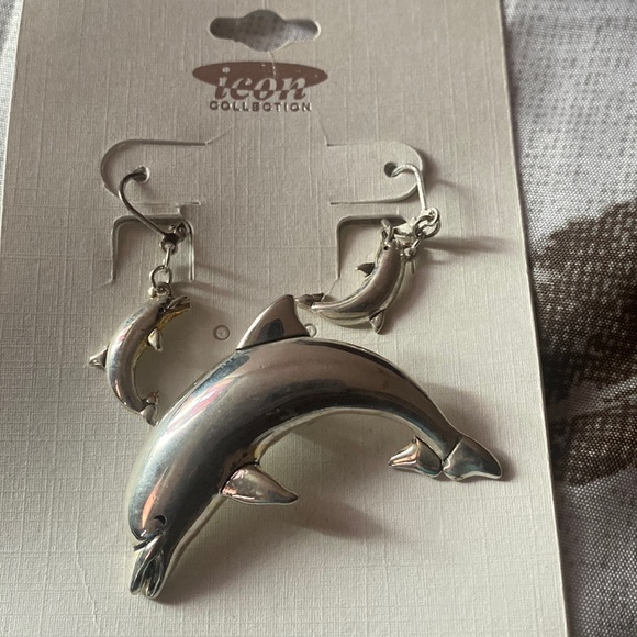 icon collection | Jewelry | Icon Collection Silver Tone Dolphin ...